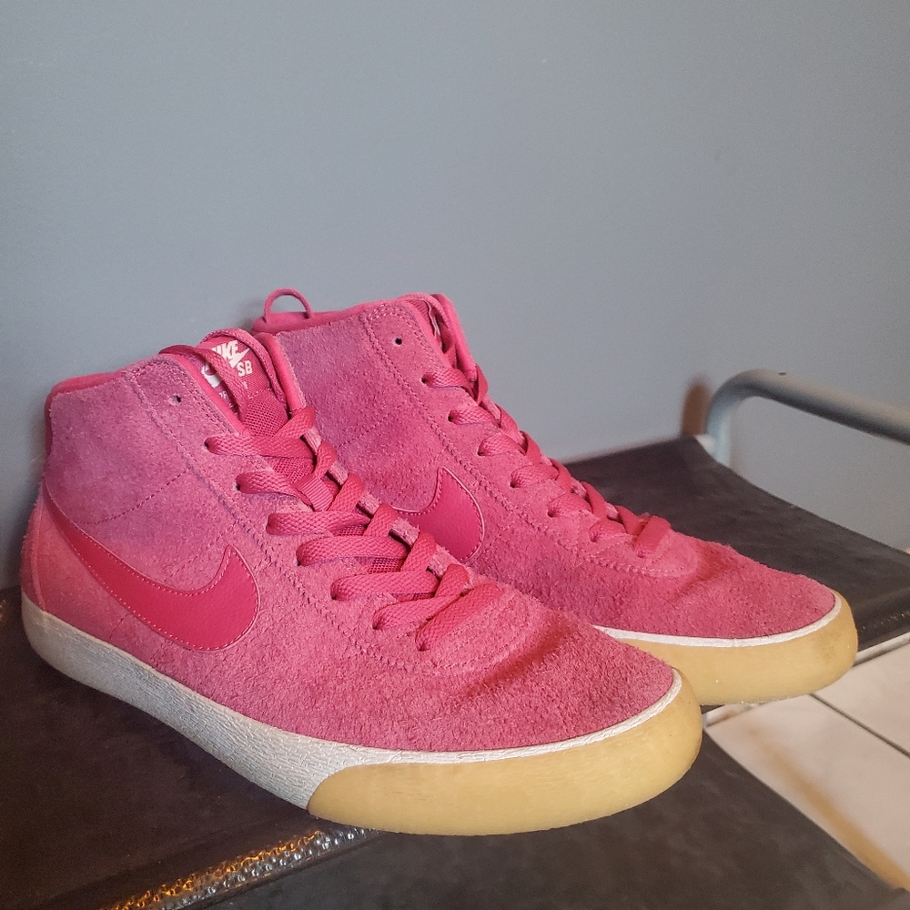 Unisex Pink Velvet Nike Sb Bruin Hi - Gem